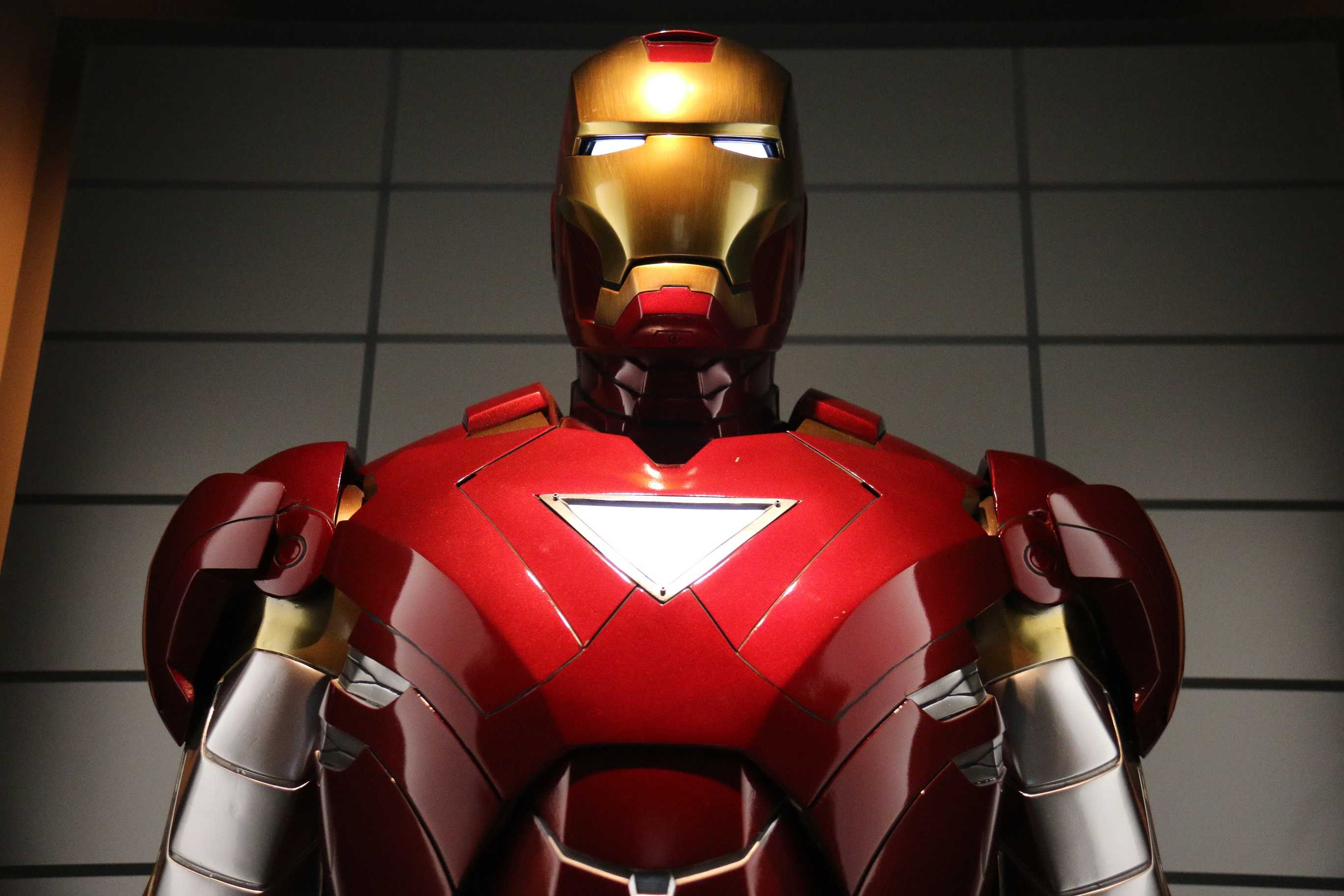 Iron Man's suits, Thor's hammer go on display in Australia-first Marvel ...