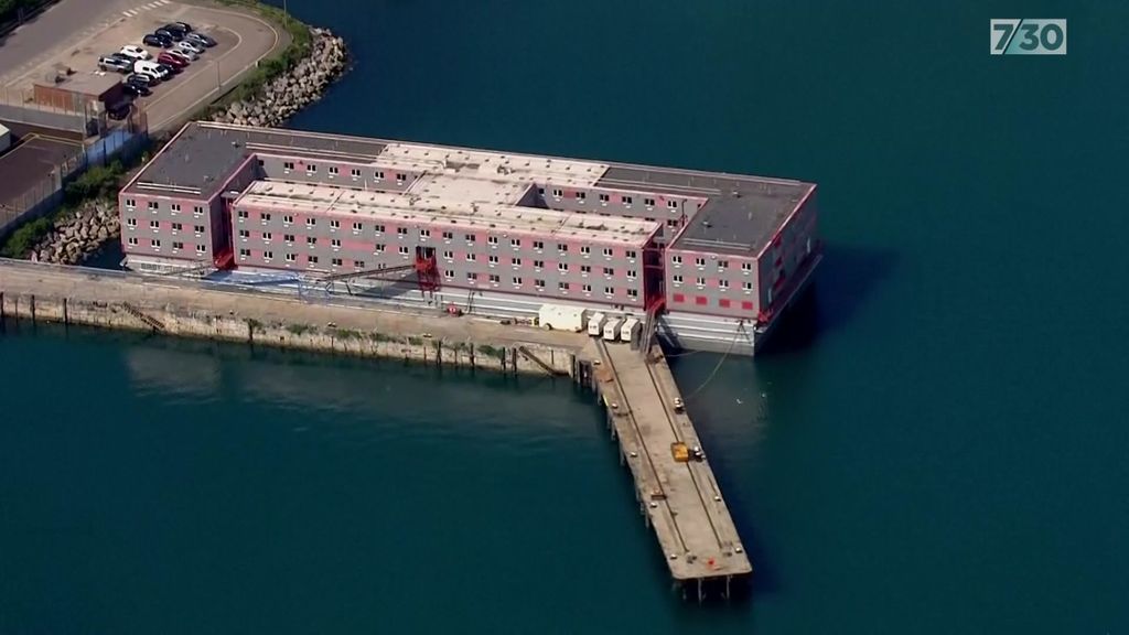 The UK’s controversial Australia-inspired asylum seeker strategy - ABC News