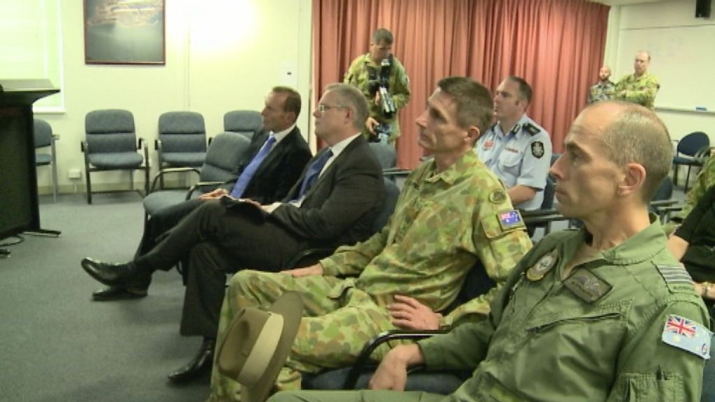 Front line declared in campaign to turn back boats - ABC News