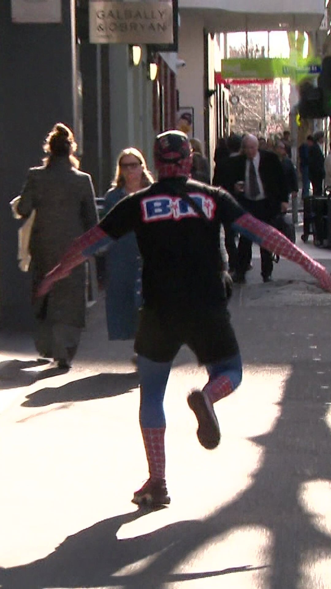 Alleged 'Pam the Bird' graffiti creator exits court in costume - ABC News