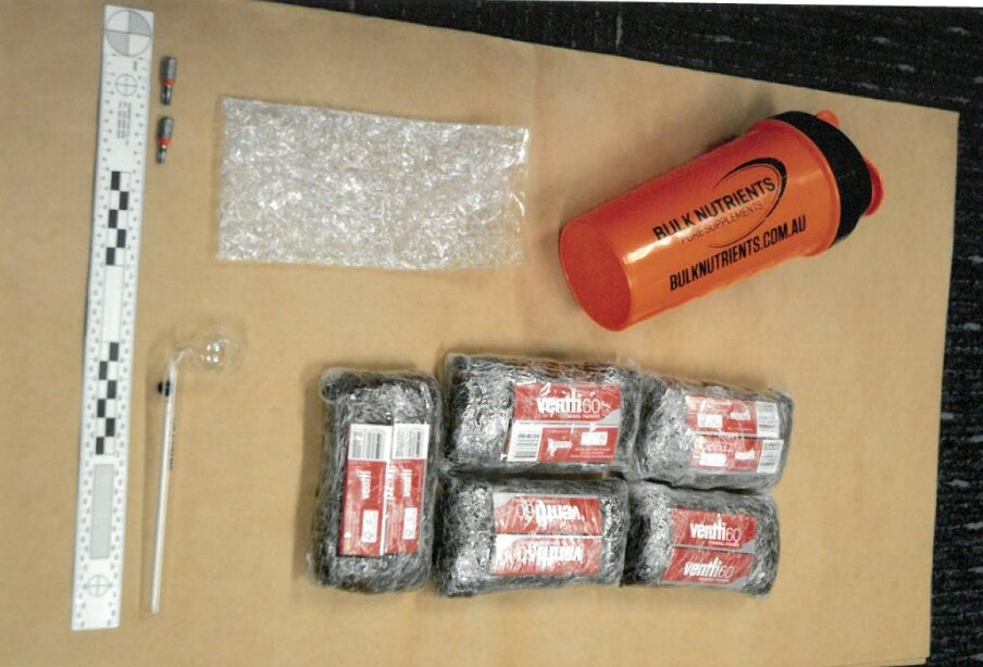 Prison guard forced to pay fines after smuggling contraband into ...