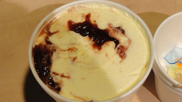 Tongola Goat Curd Ice Cream with Stawberry Jam - ABC News