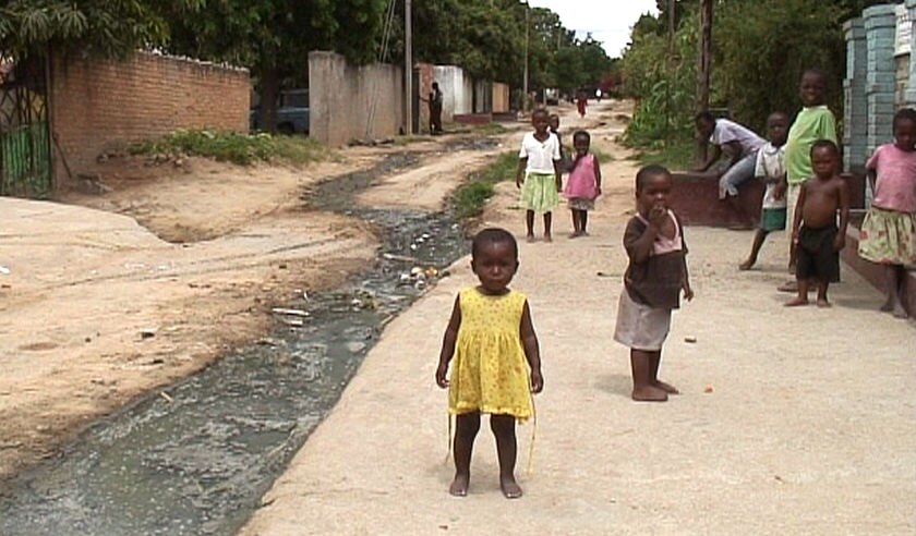 Zimbabwe - Left to Die - ABC News