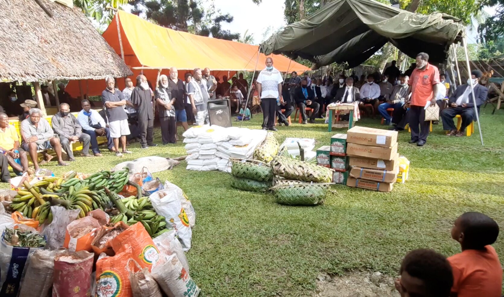 Haus krai costs putting pressure on Papua New Guinean families - ABC ...