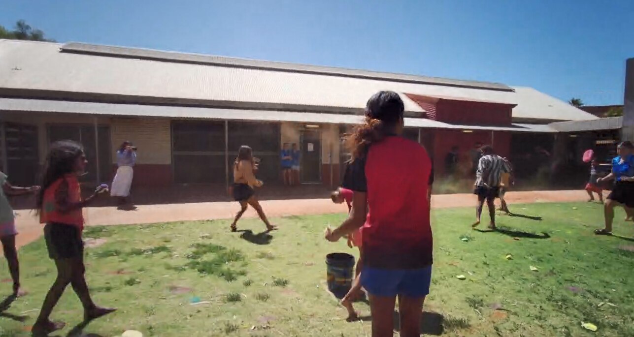 Odys Roebourne chalk fight - ABC News