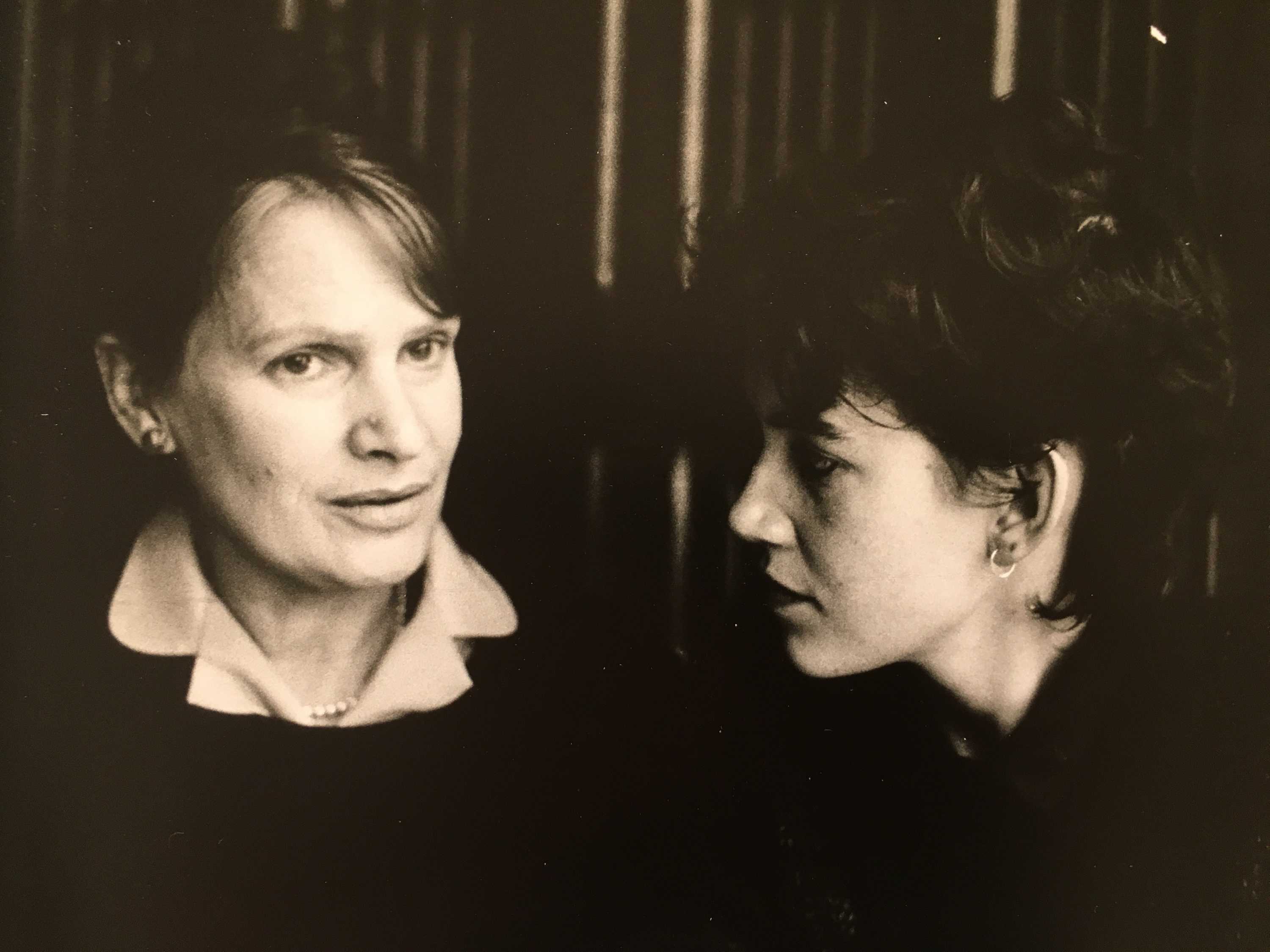 Desert Tracks: Kieran Finnane on her life in the red centre - ABC listen