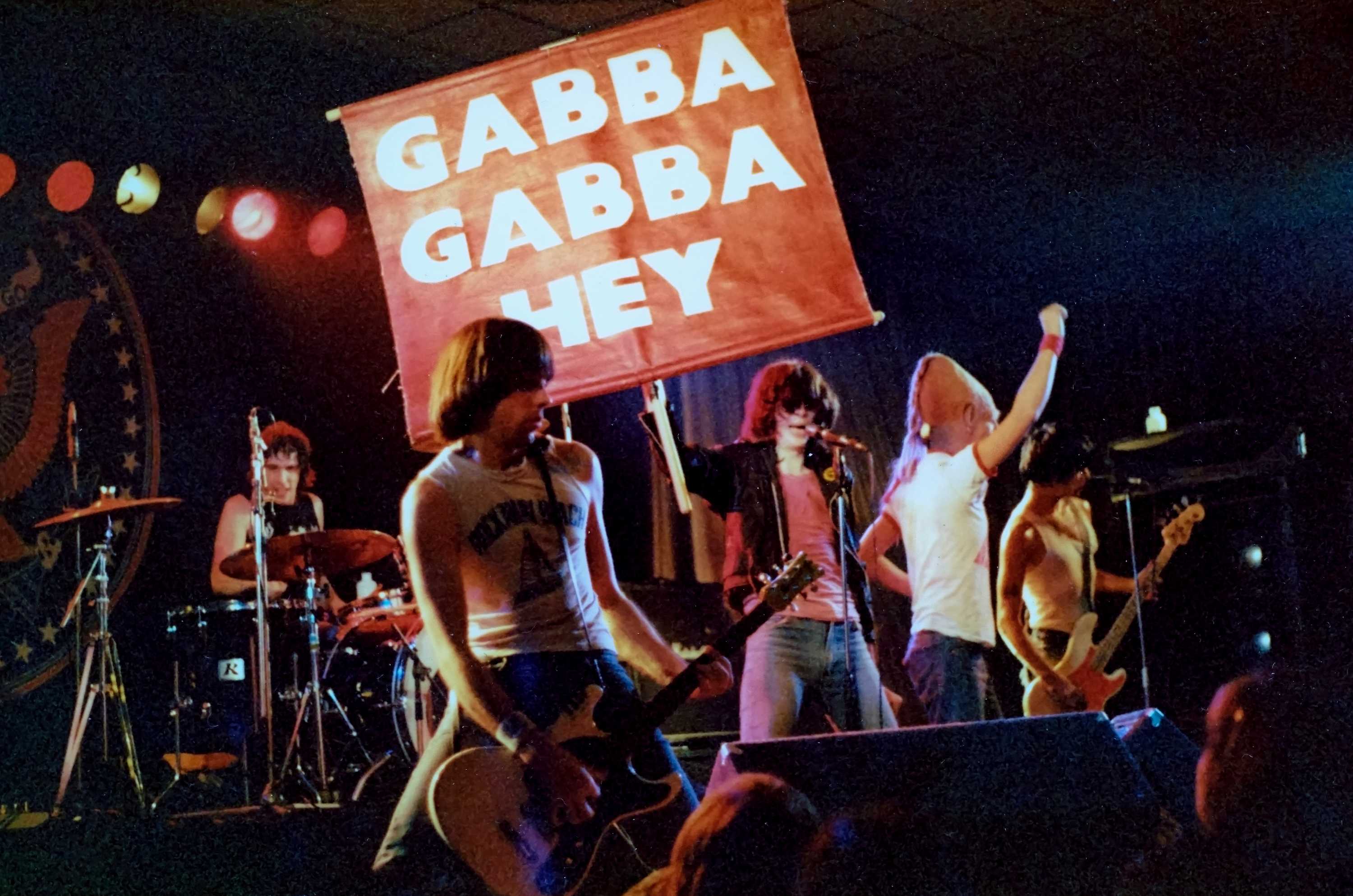 Canberra punks and a Head Full Of Flames - ABC Radio National