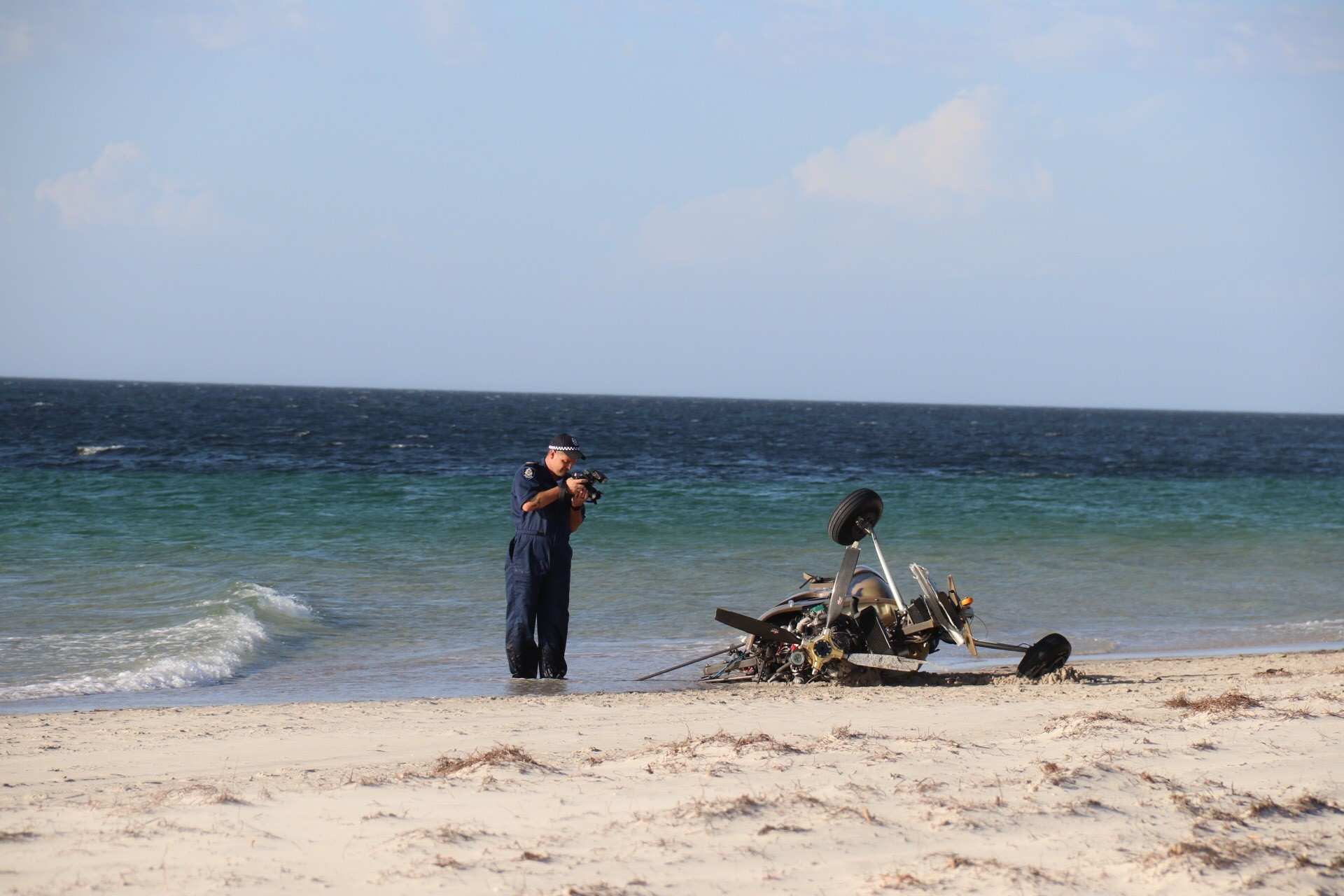 Men who died in gyrocopter crash at Capel were father and son Robert ...