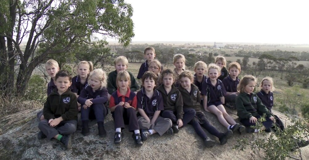 Wycheproof P-12 College students sing songs about the Mallee - ABC News