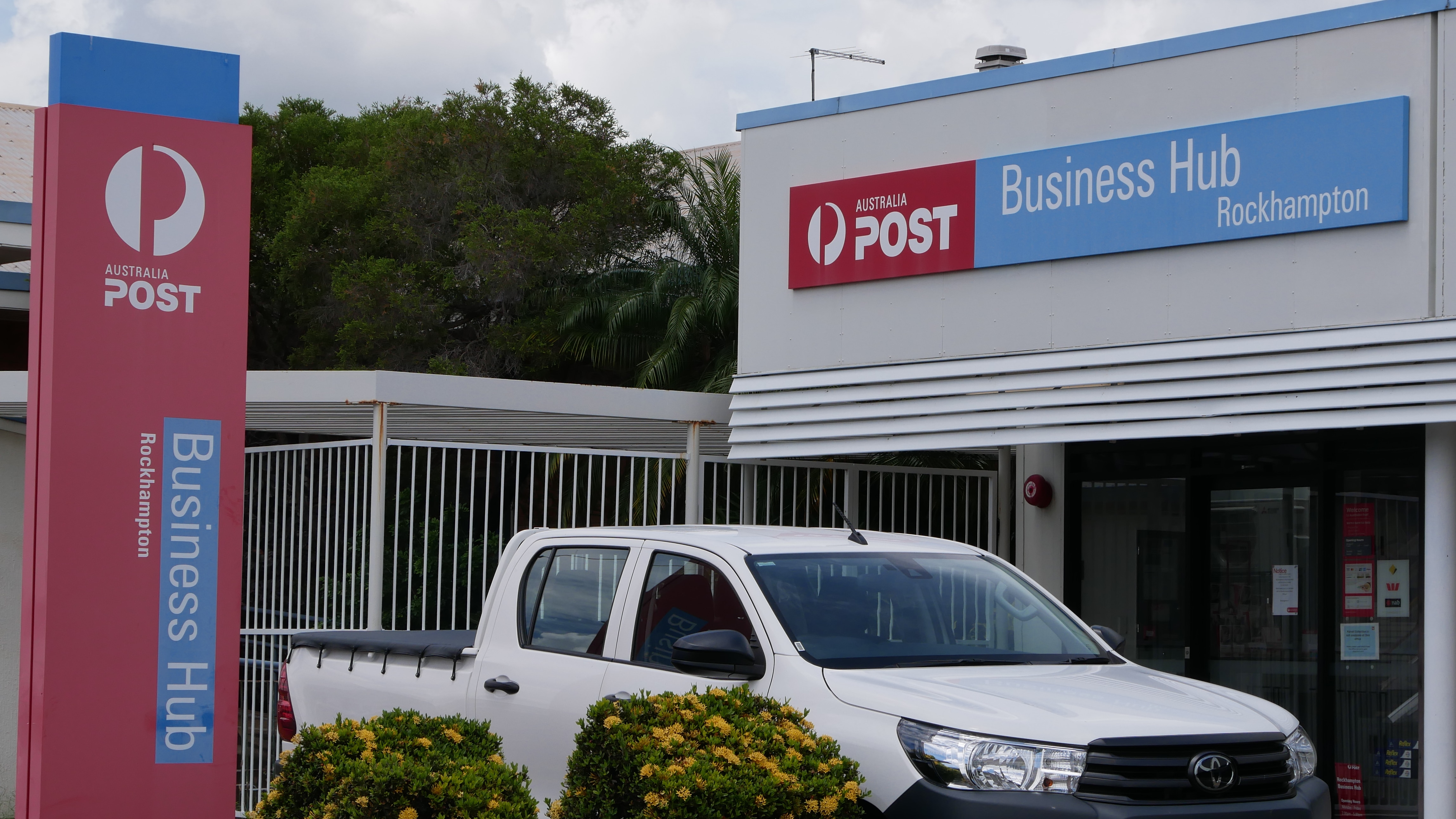Police investigate alleged theft at Rockhampton Australia Post ...