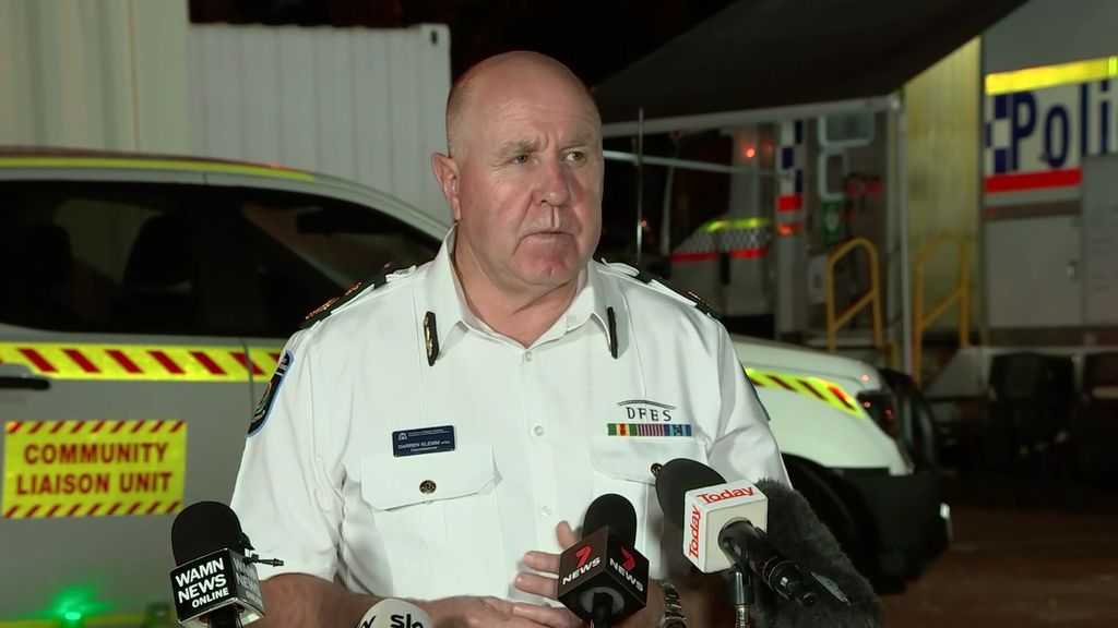 DFES says forecast winds set to challenge firefighters in Perth Hills ...