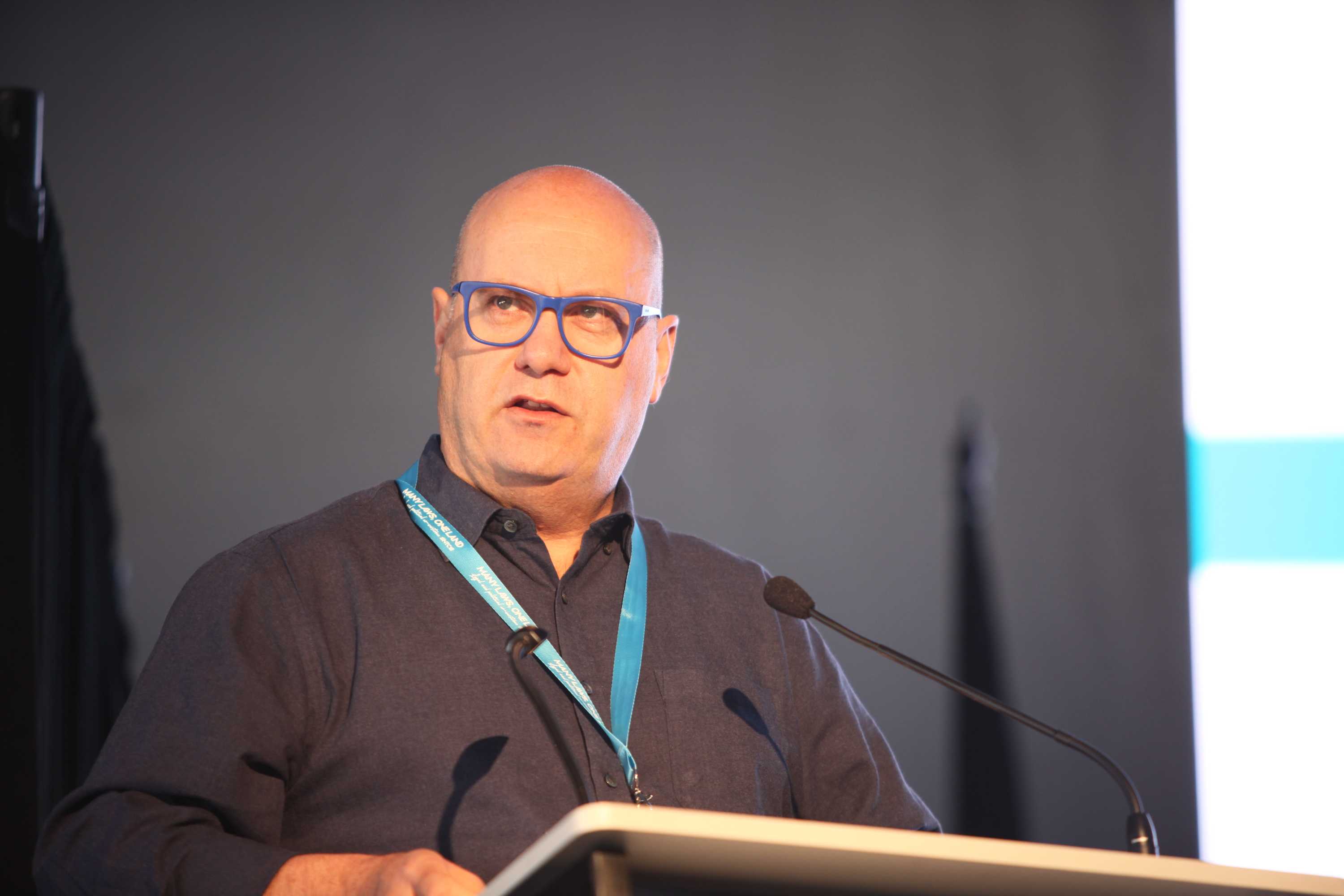 Sacred Aboriginal objects returned to Central Australia from US ...