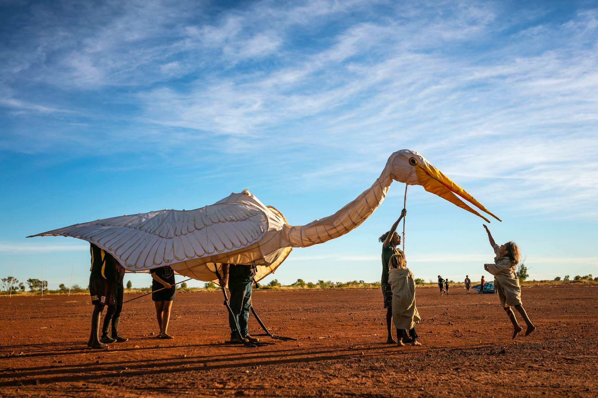 Walmajarri stories renewed in outdoor theatre - ABC Kimberley