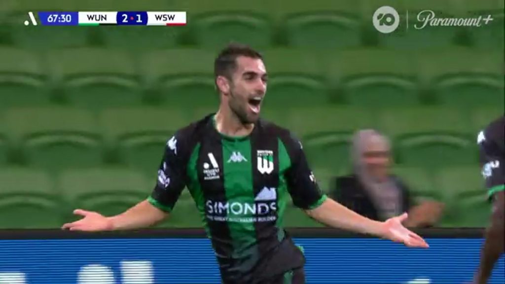 Ben Garuccio stuns football world with world-class scorpion kick goal ...