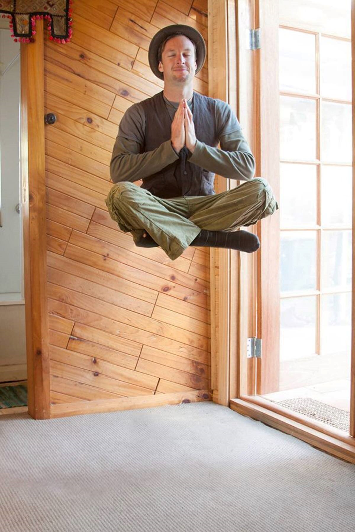 Blackmans Bay drowning: Brother questions surfer's 'insane' failure to ...