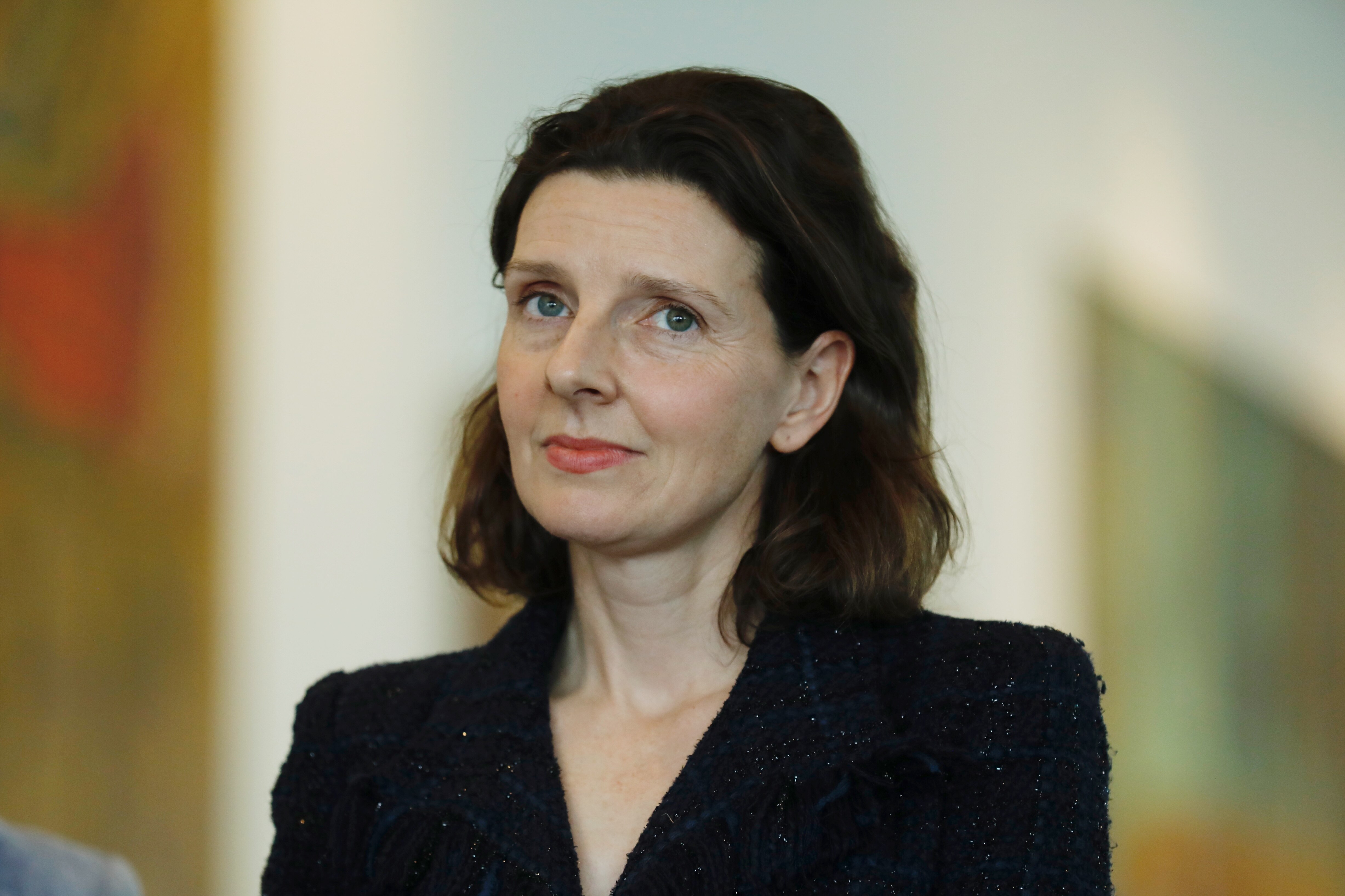 Teal MPs push for changes to 'small business' definition as election ...