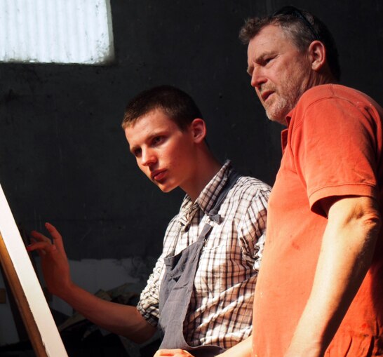 Former Kimberley doctor Simon Hemsley turns to painting to cope with ...