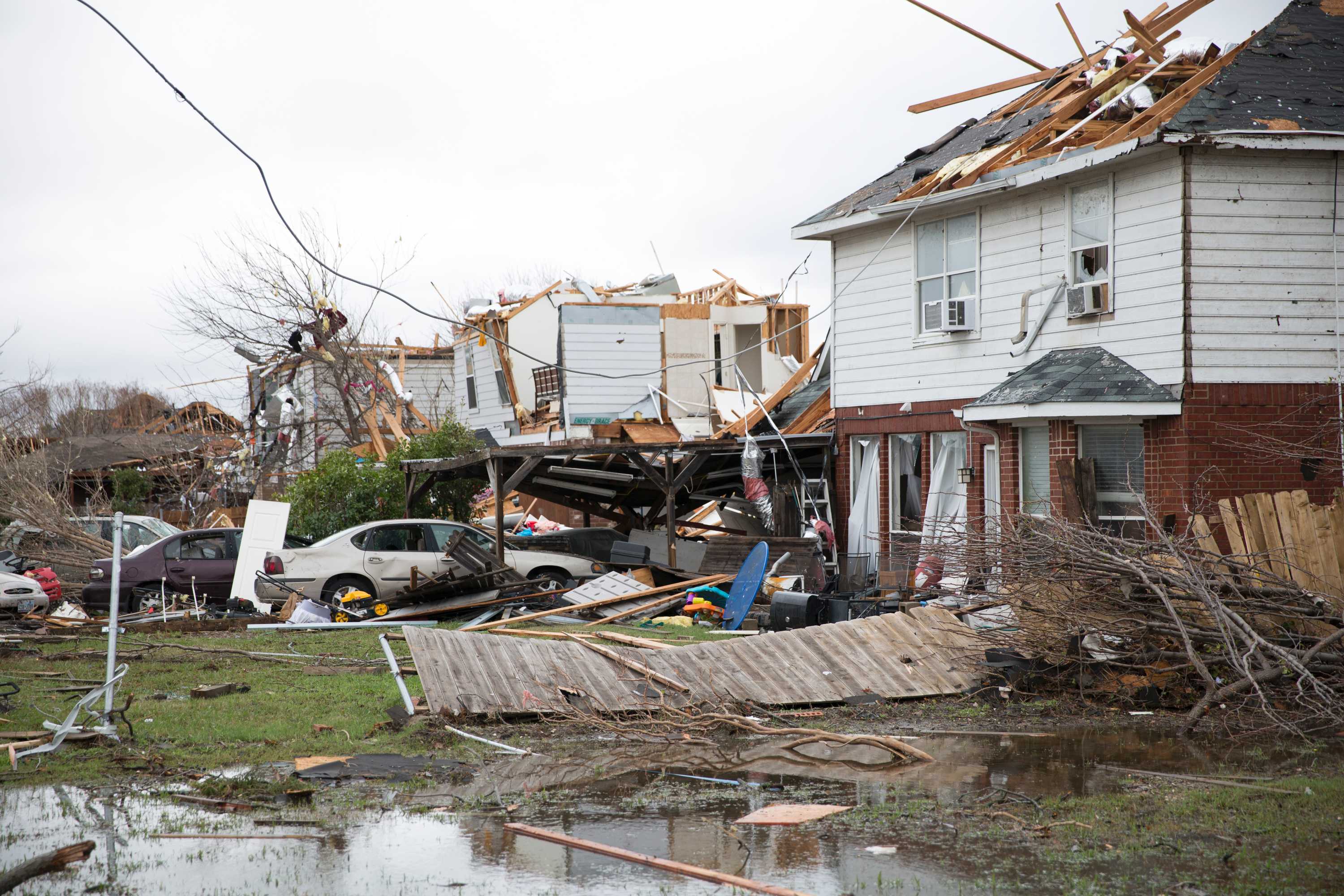 Southern United States hit by tornadoes for record seven consecutive ...
