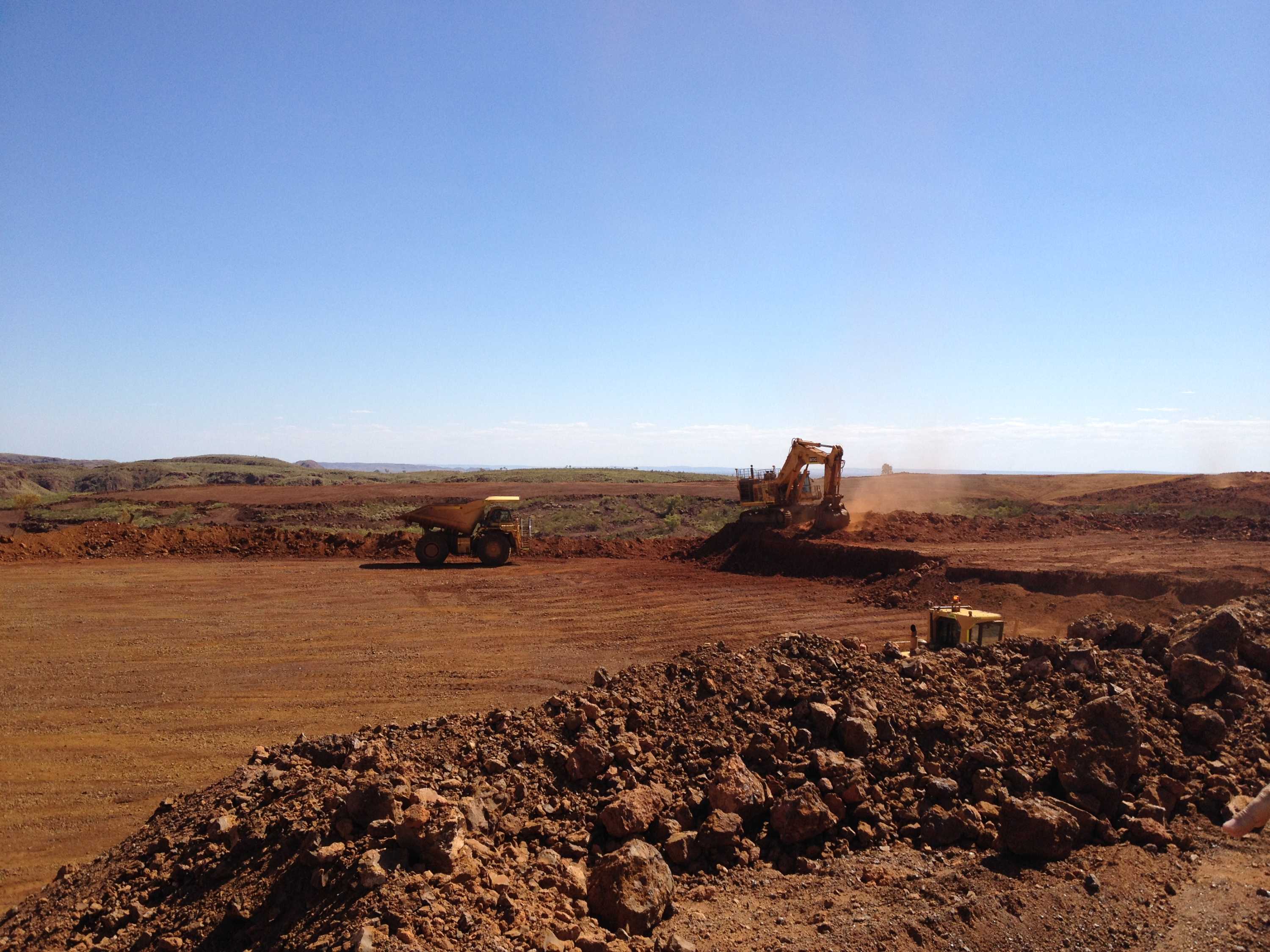 Mining lobby slam WA Government's 'unbelievable' safety levy fee hike ...