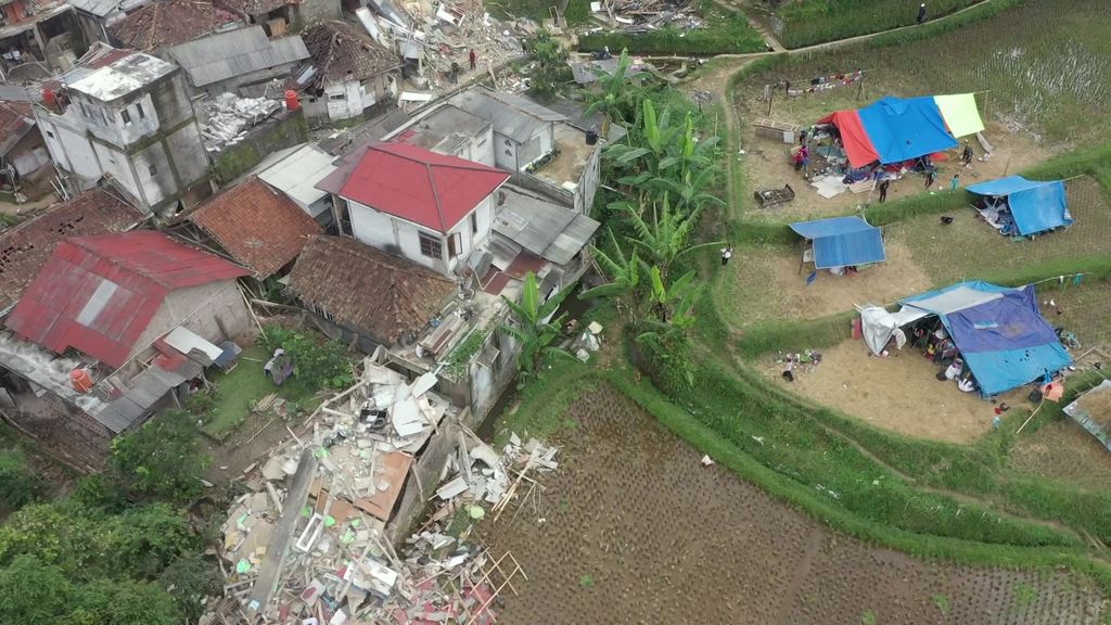 Drone footage shows scale of devastation in Java - ABC News