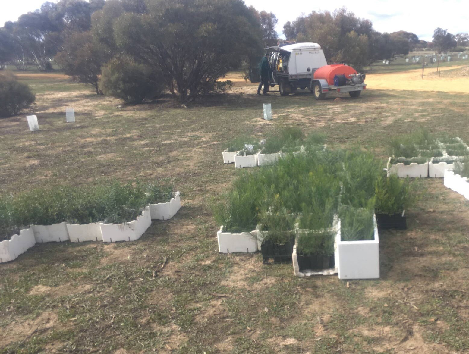 Recreational off-road group turn hand to helping Landcare in Victoria ...