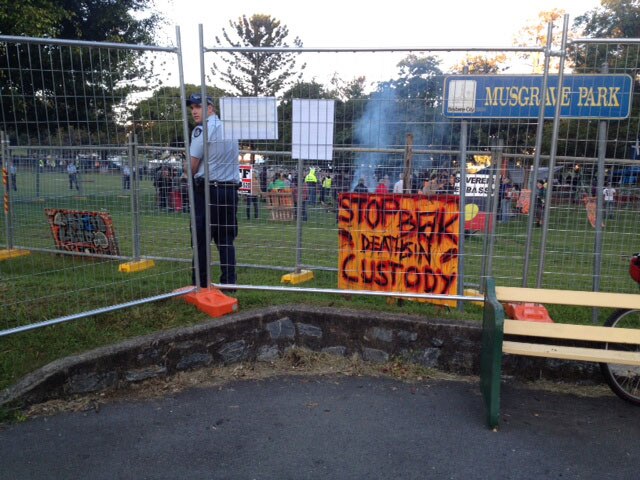 Police break up Brisbane tent embassy protest - ABC News