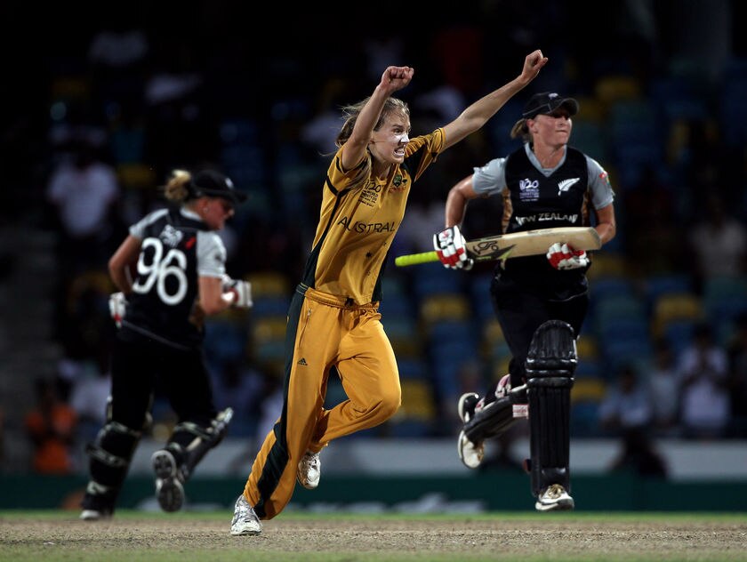 Perry given ultimatum by W-League club - ABC News