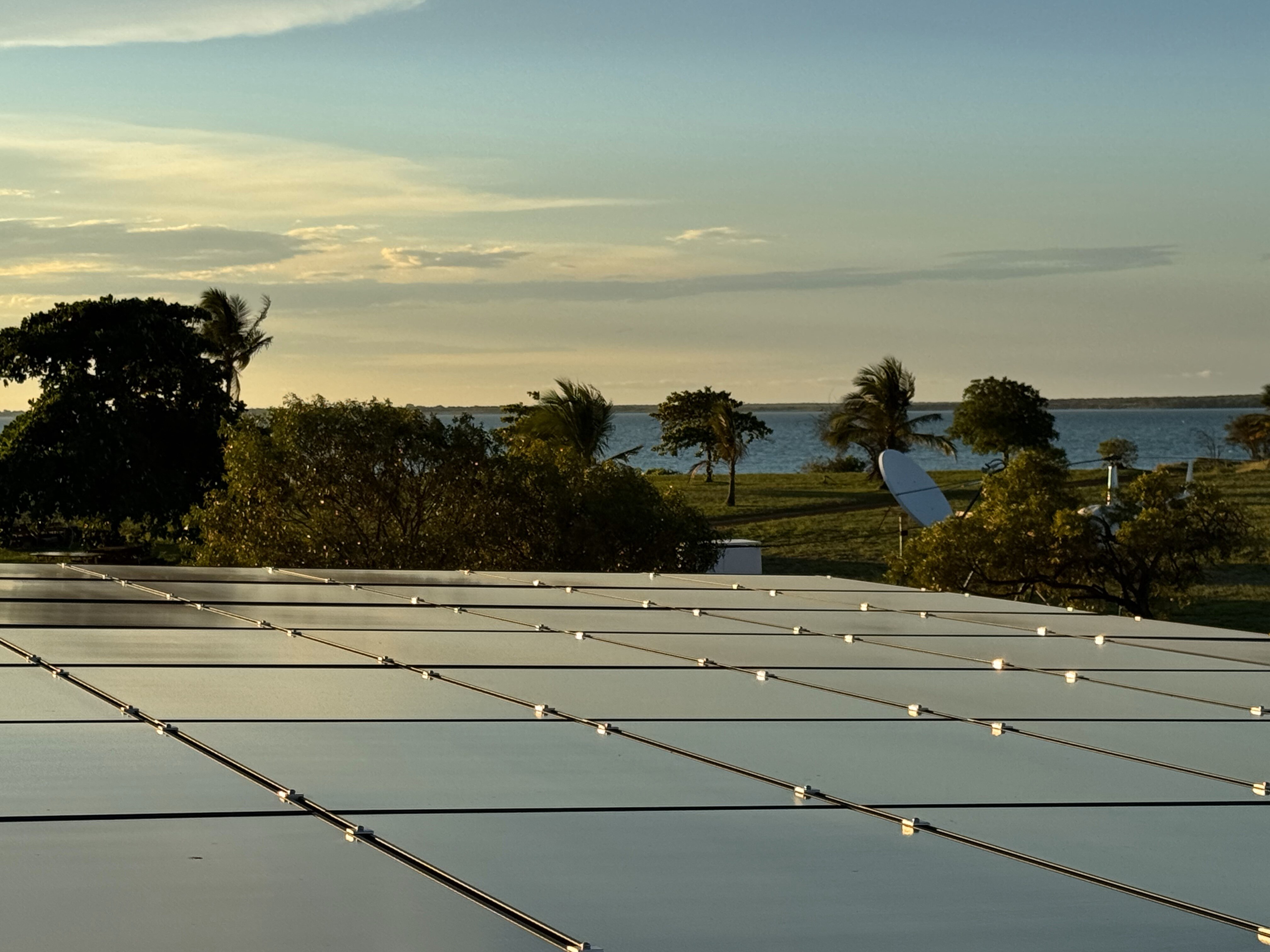 Remote outback communities go solar to protect food during wet season ...
