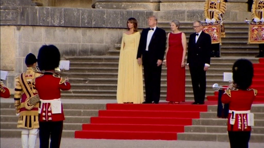 Trump greeted with British pomp and ceremony at Blenheim Palace - ABC News
