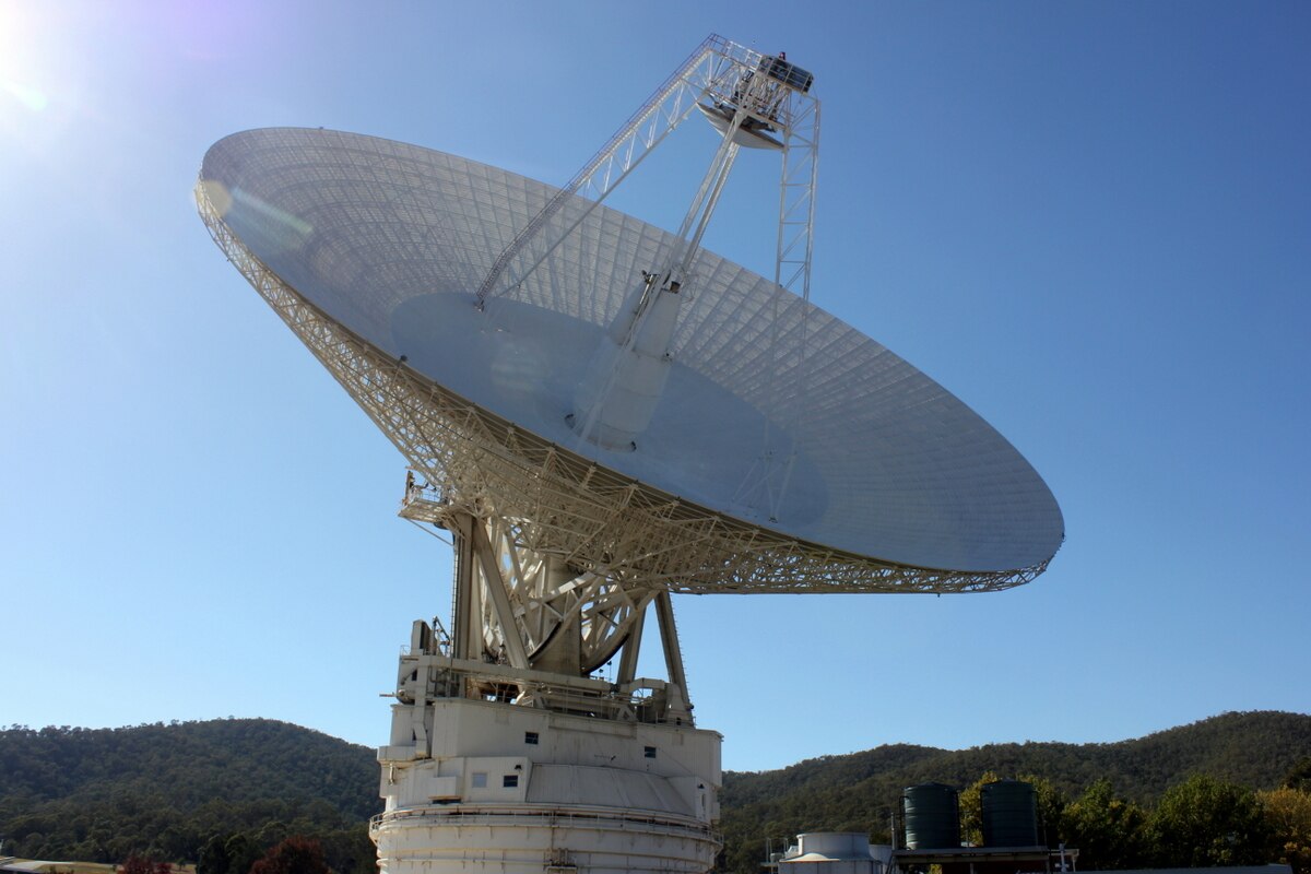 Mission to look inside Mars from NASA's universal telephone exchange ...