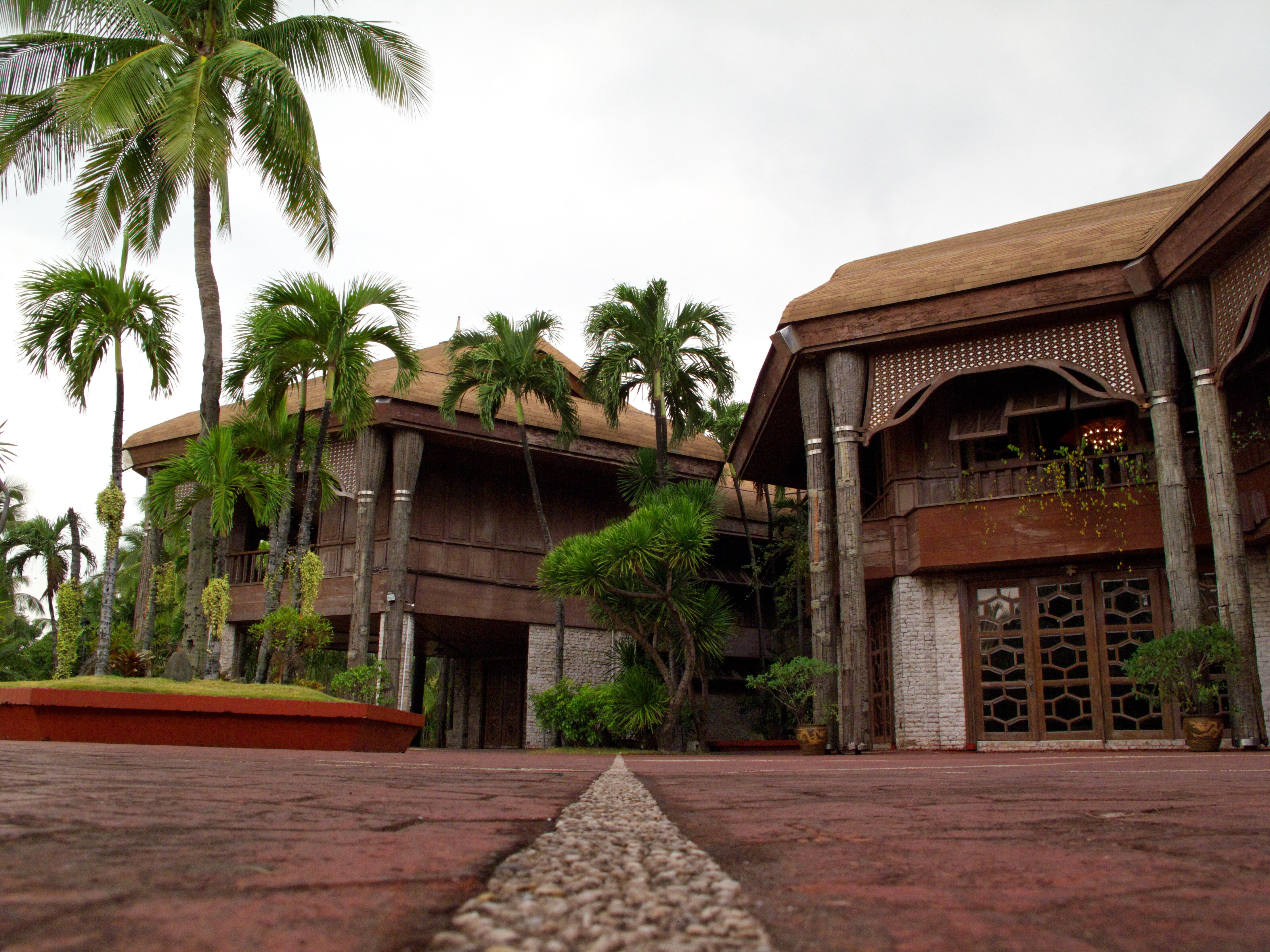 Colin Bisset's Iconic Designs — Francisco Mañosa - ABC listen