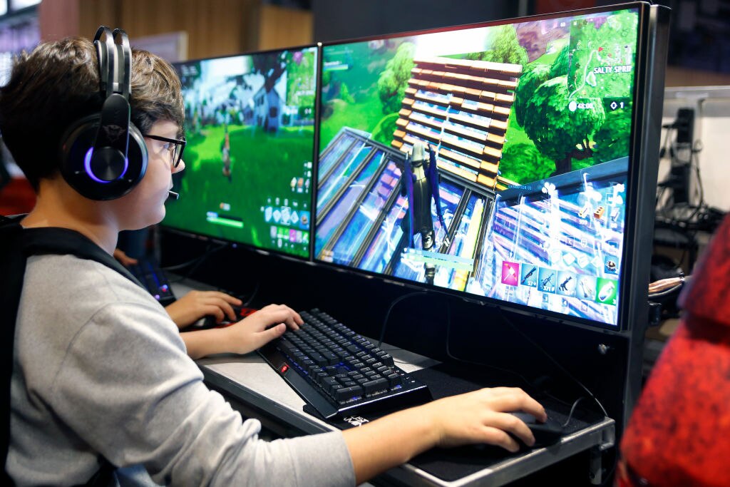 Scientists are playing Fortnite to talk to kids about climate change ...