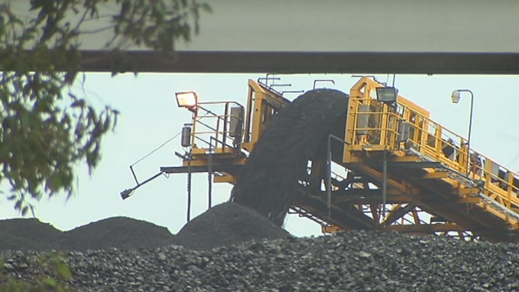 Resources boom over for Hunter Valley coal miners - ABC News