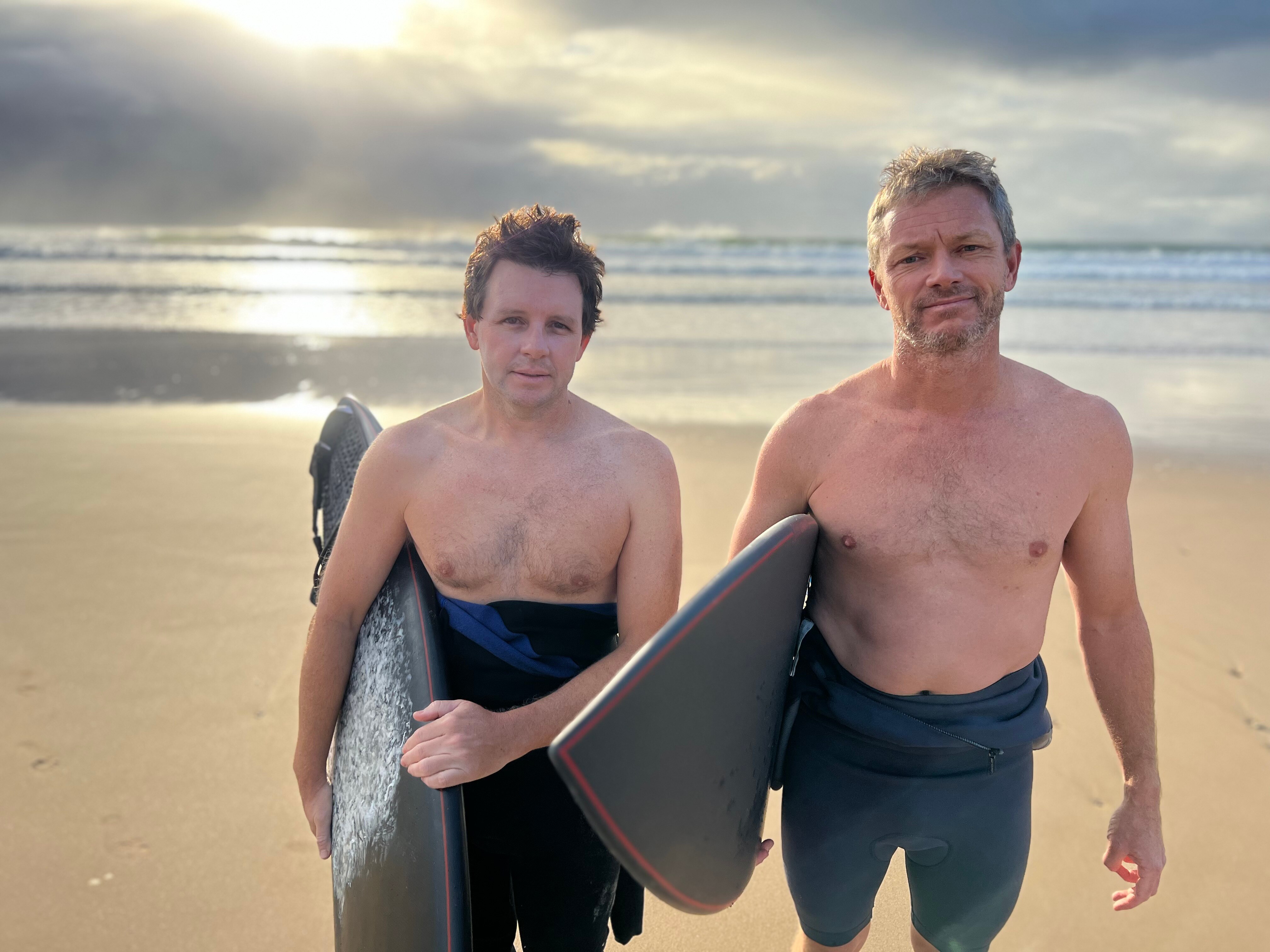 Search for attacker who fatally stabbed young surfer in Coffs Harbour car park continues - ABC News