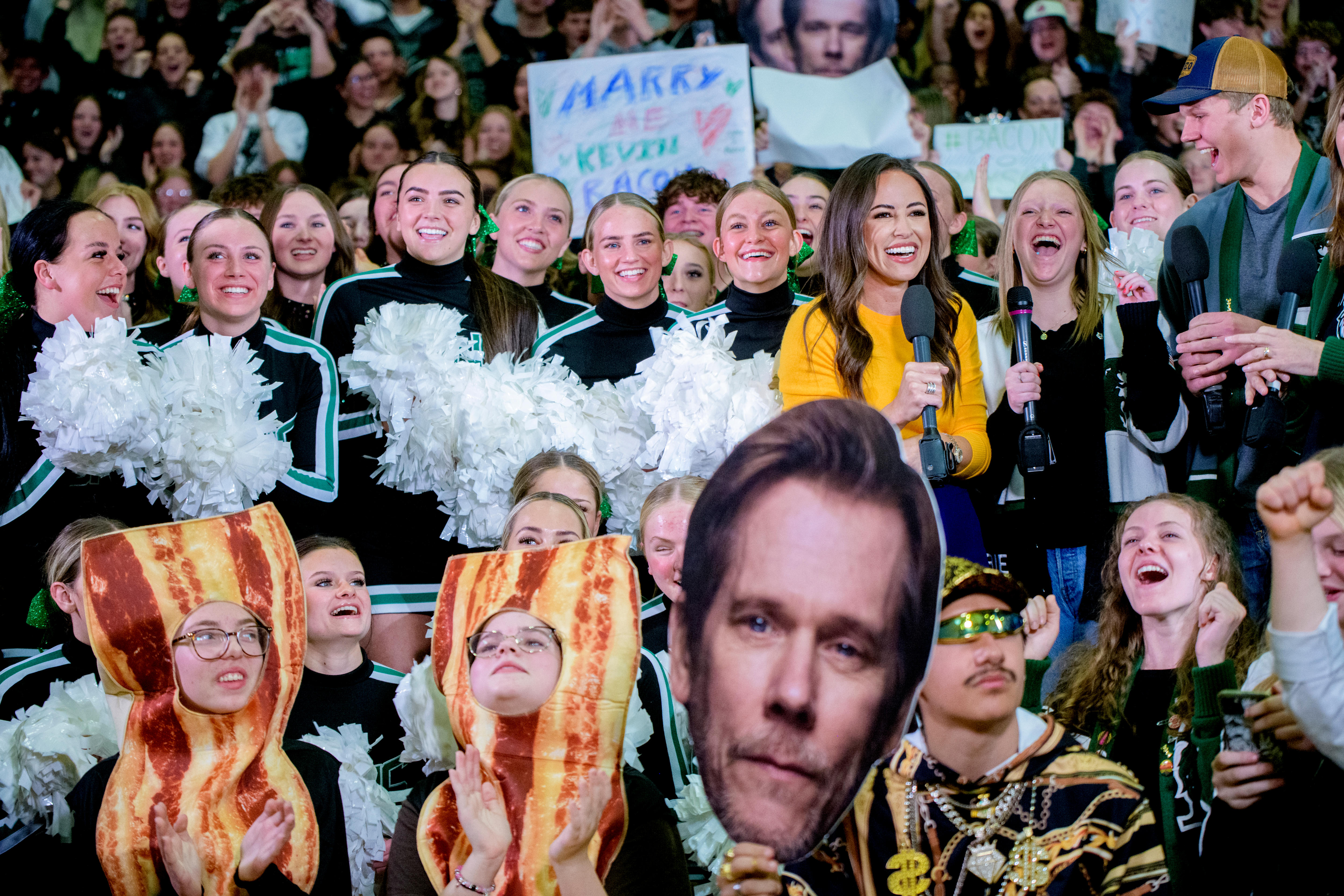 Actor Kevin Bacon returns to Utah school where Footloose was set after ...