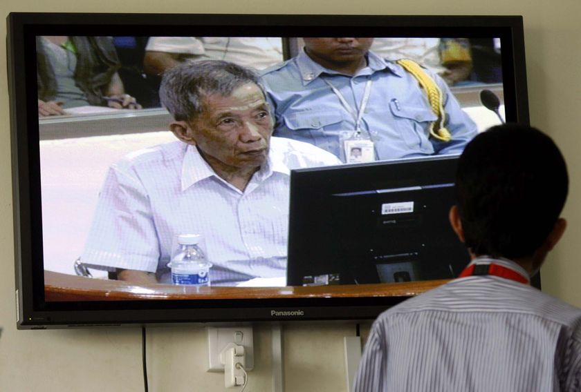 Khmer Rouge trial judges accused of bias - ABC News