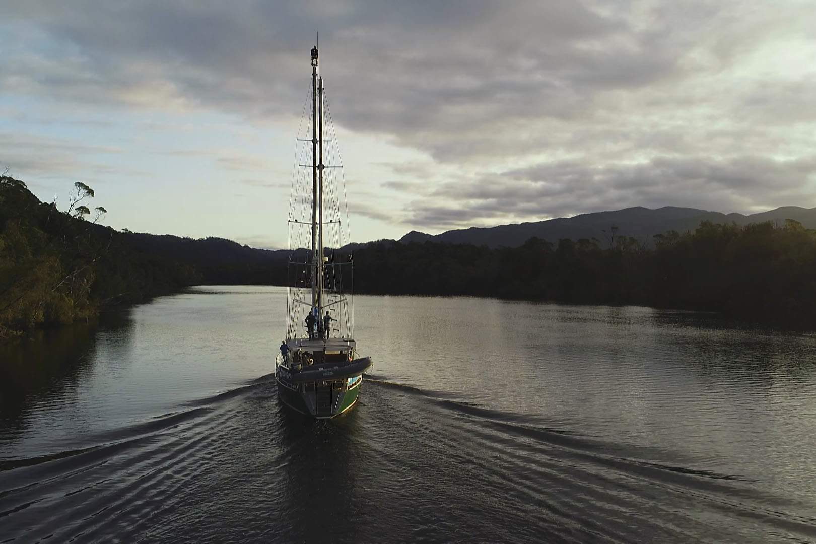 Gordon River legend Trevor Norton has spent 2000 nights on the river ...