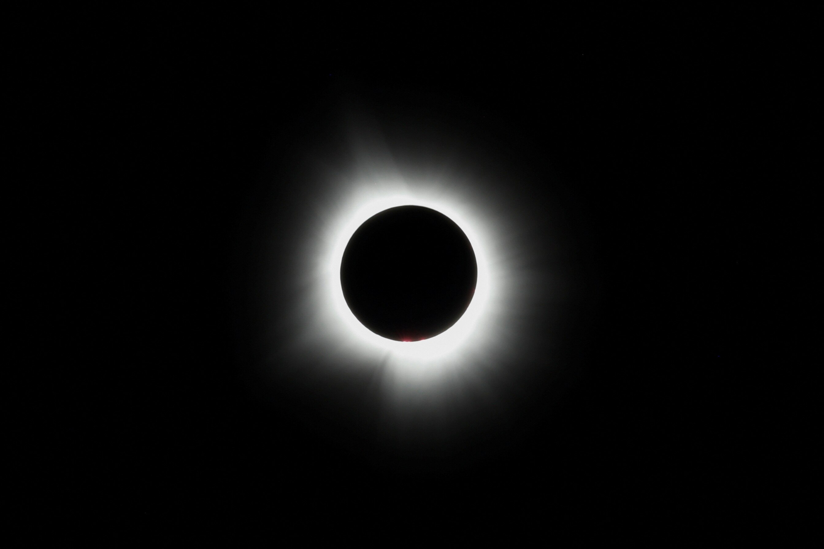 Millions gather to watch total solar eclipse take place across North ...