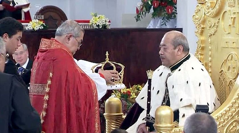 Tonga crowns new king in lavish ceremony - ABC News