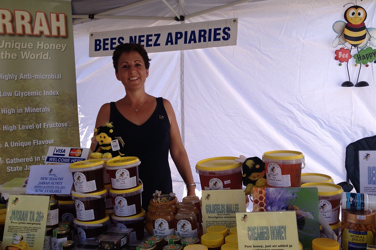 RIRDC WA finalist with a taste for honey - ABC News