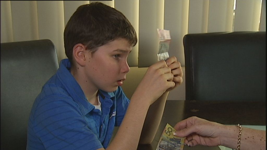 Push for tactile banknotes to help the blind - ABC News