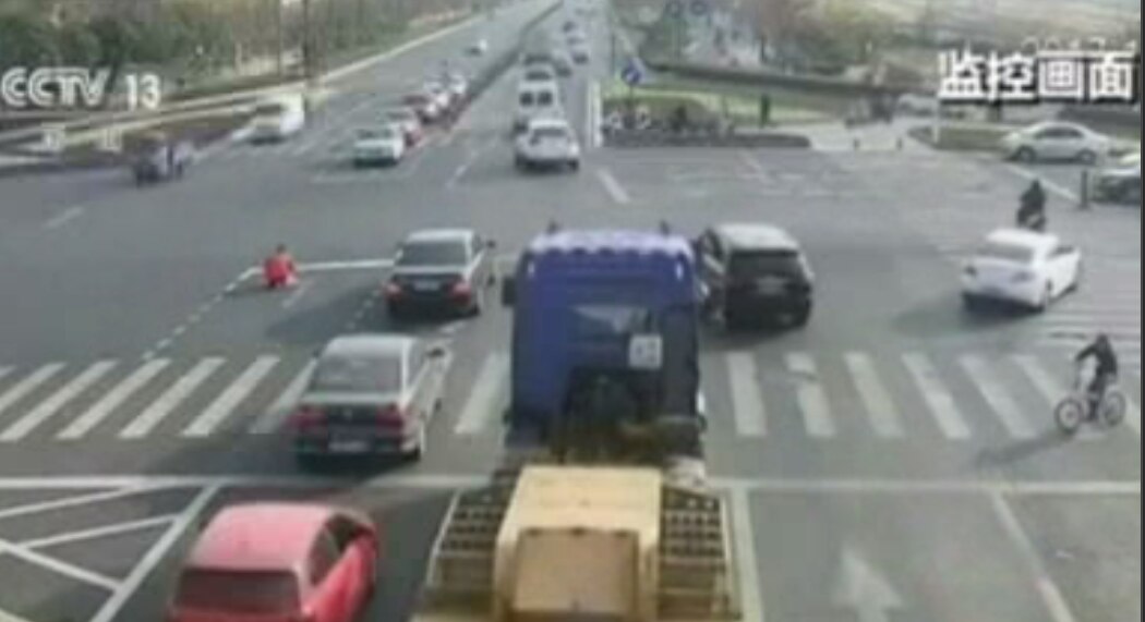 Chinese man changes road markings to make his trip home quicker - ABC News