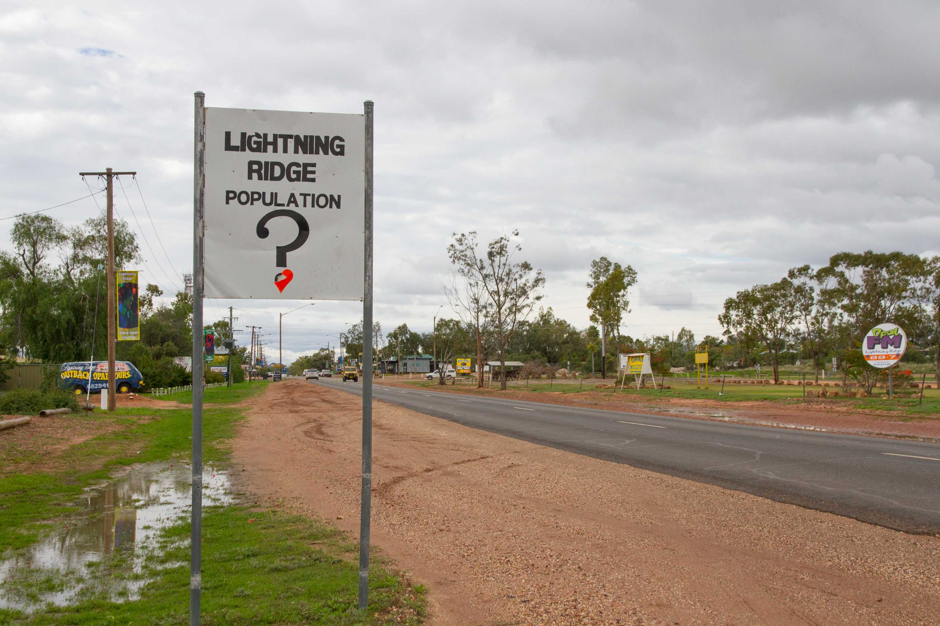 Lightning Ridge aged migrant miners facing challenging conditions - ABC ...