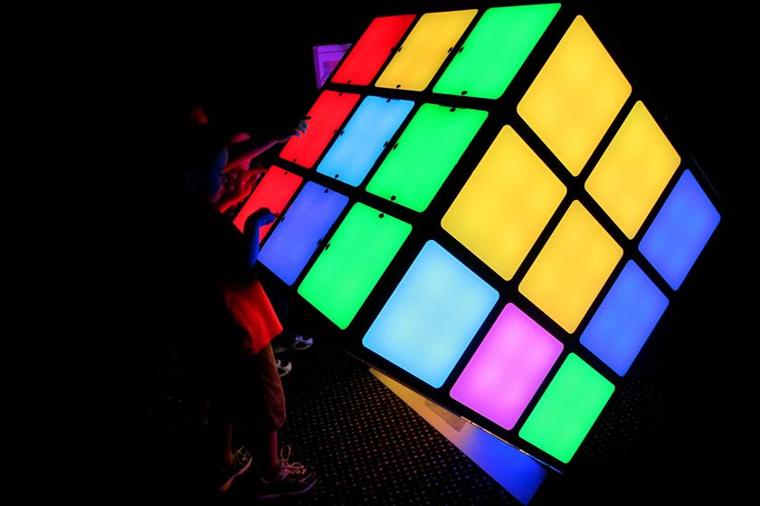 Hobart teenager Jode Brewster can solve a Rubik's Cube in a matter of ...