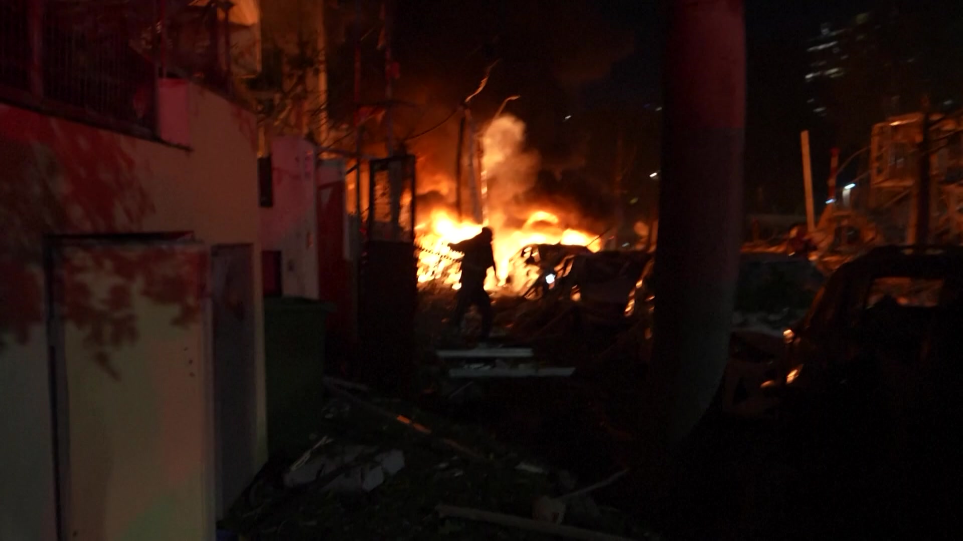 Aftermath of a missile strike on Tel Aviv - ABC News