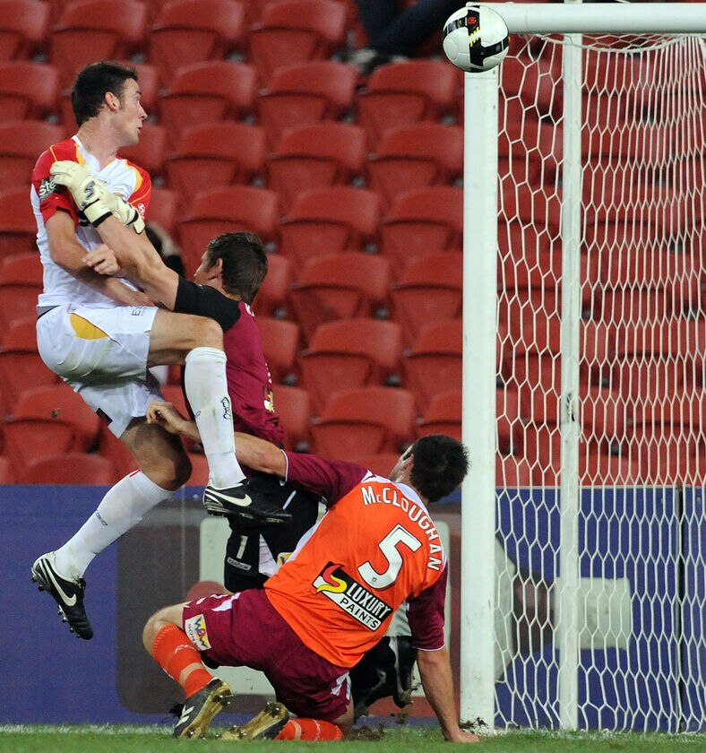 Roar fall to Cornthwaite header - ABC News