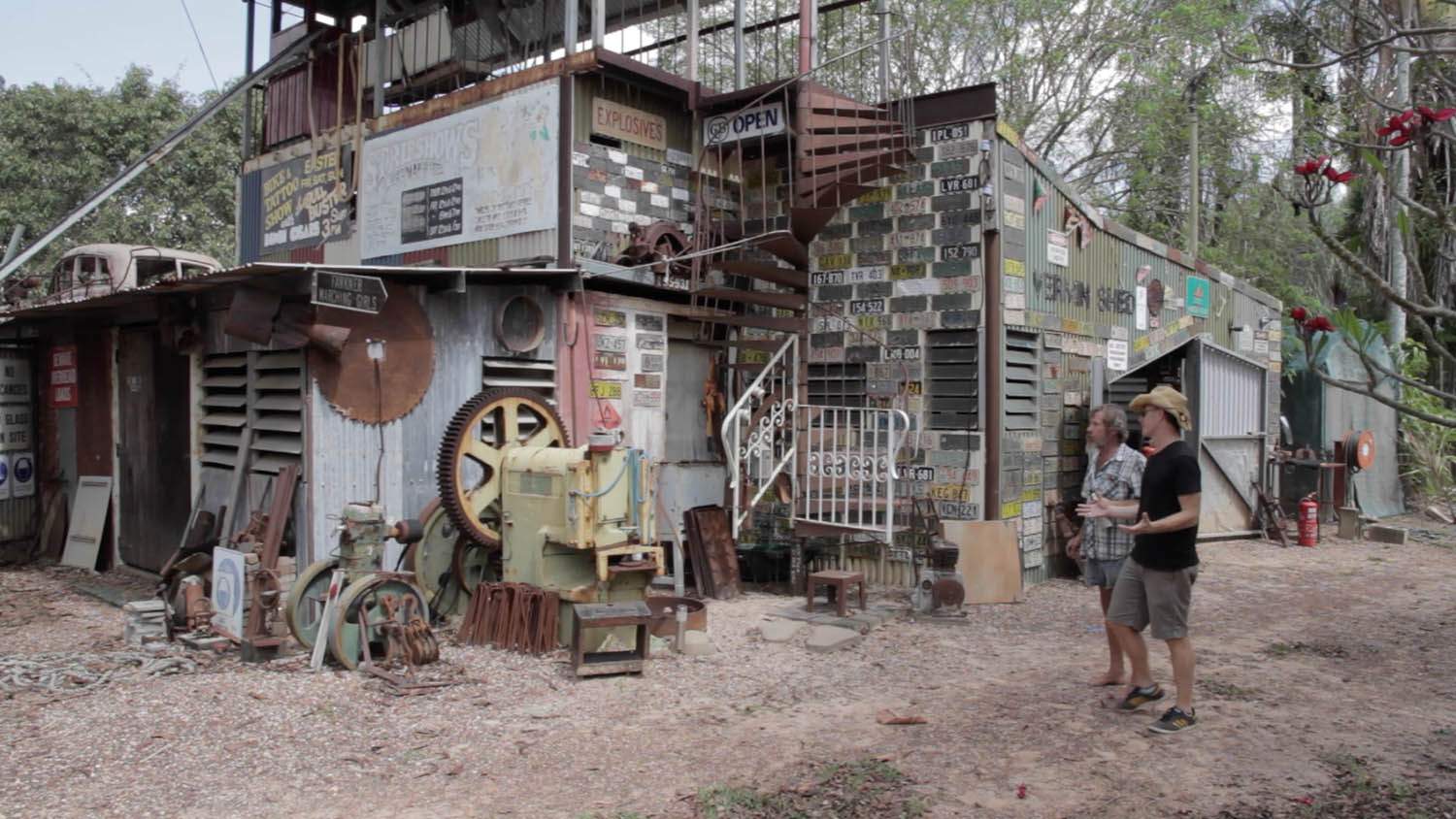 Donga: Taking a look inside a weird and wonderful Top End architectural ...