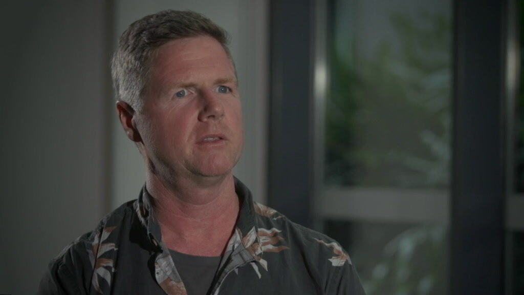 Aussie 'hero' says he evacuated passengers from crashed plane after ...