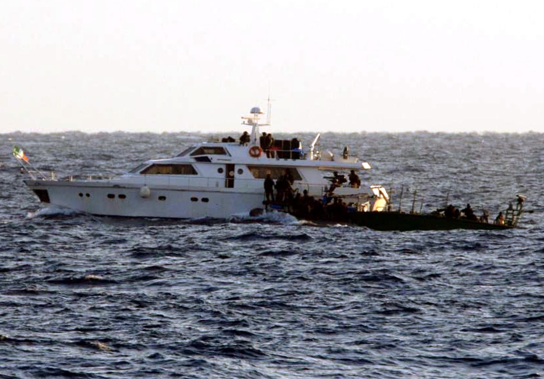 Australian claims assault by Israeli soldiers - ABC News