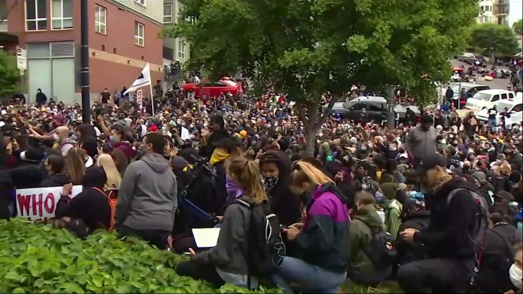 Seattle protesters fill intersection for speeches - ABC News